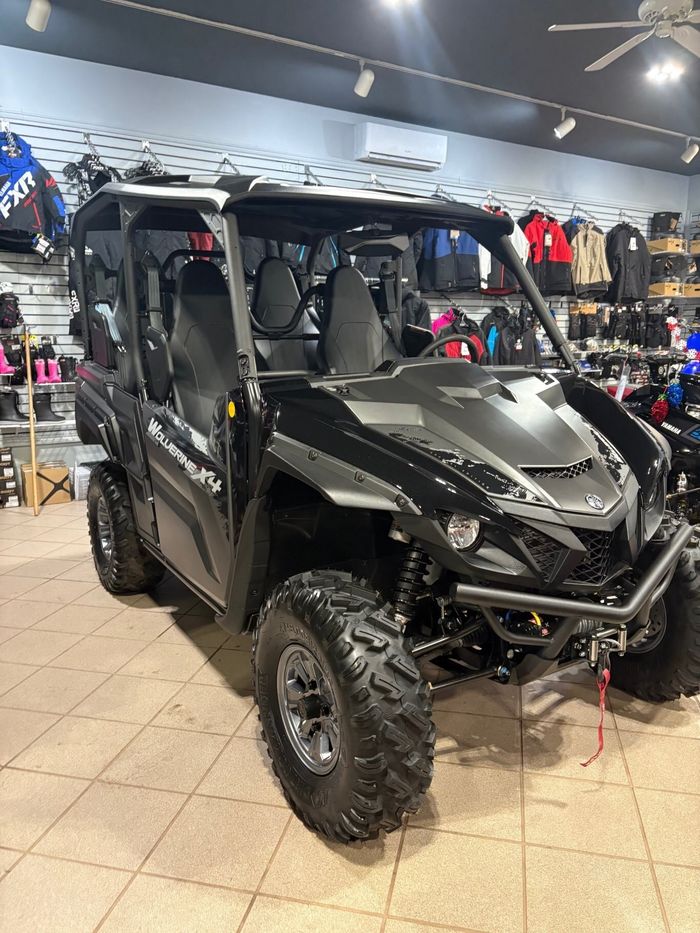 Yamaha WOLVERINE X4 850 SE - Factory 4500lbs Warn Winch I 2025 New ATV ...